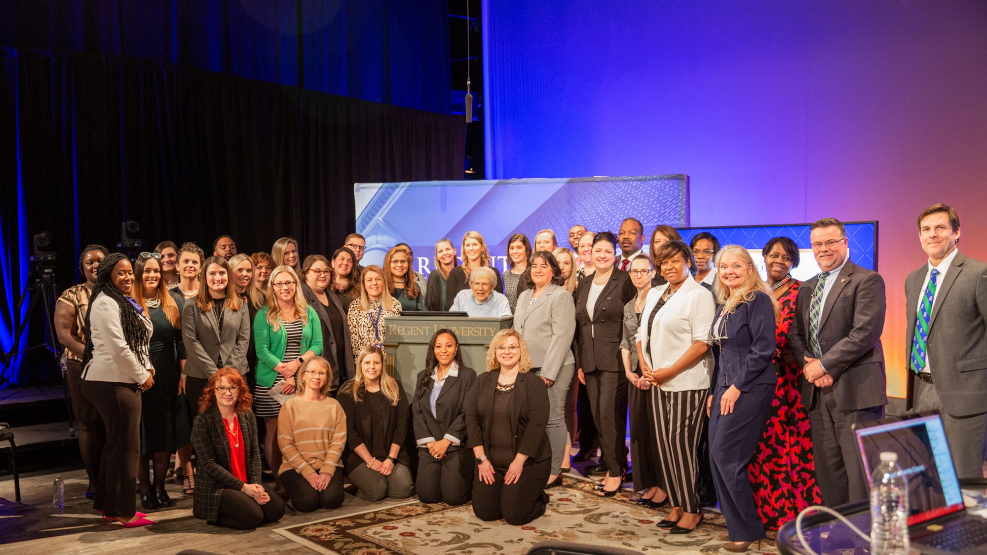 Dr. Robertson Hosts Chancellor’s Forum for Regent University