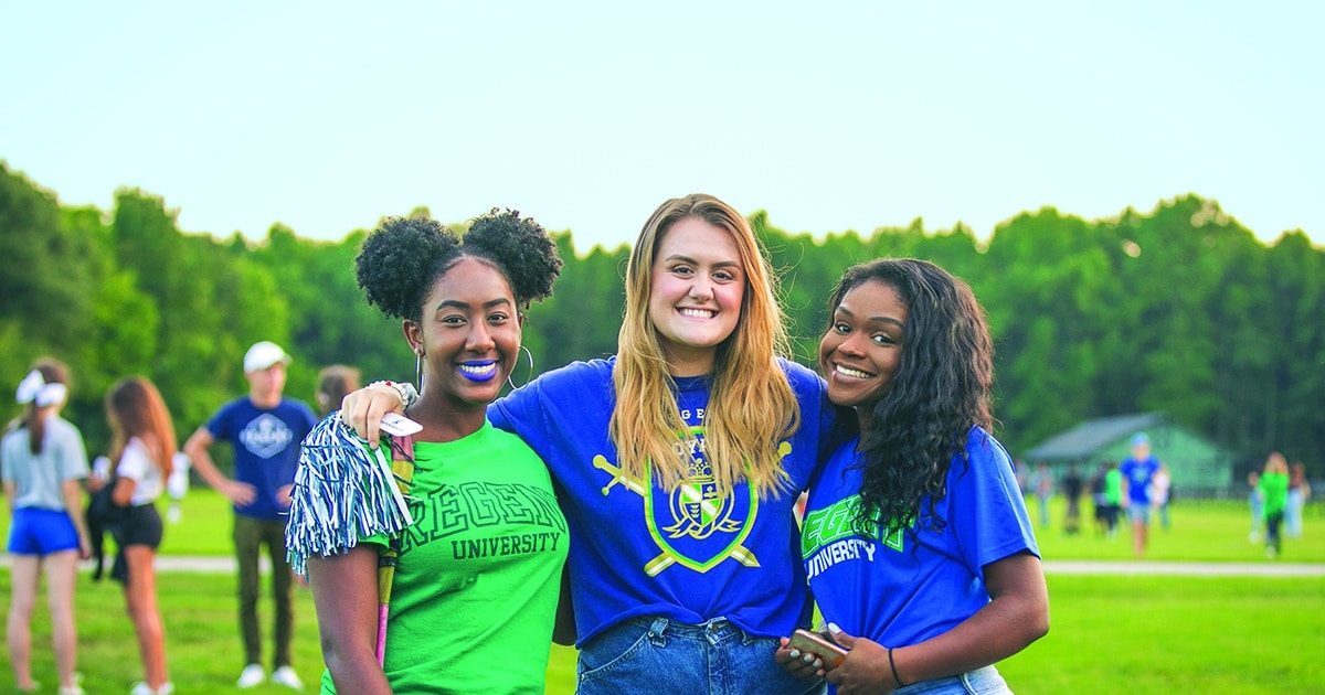 How to Make Friends in College | Regent University
