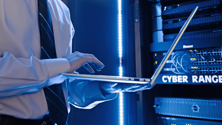 Computer Engineering vs Computer Science: What's the Difference?